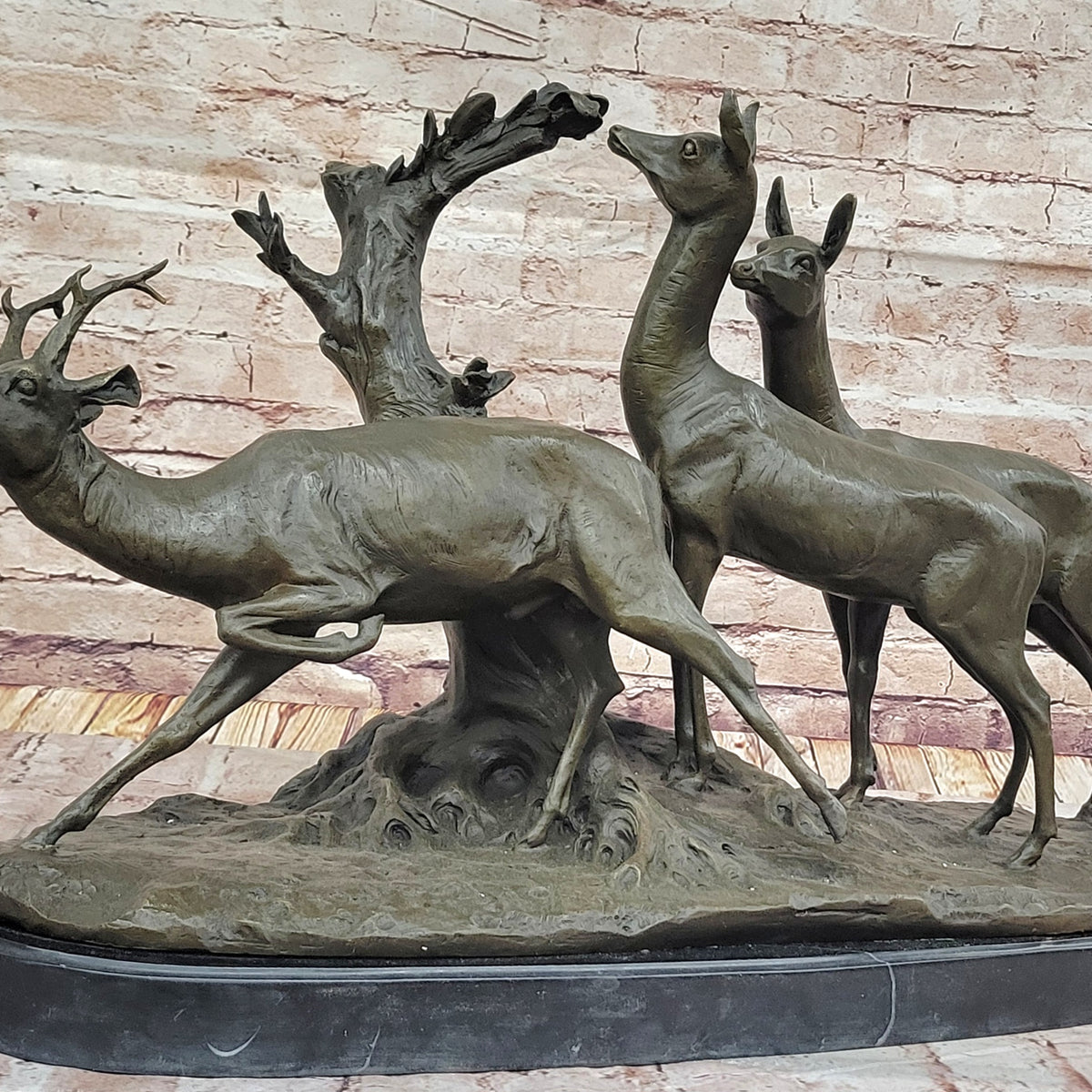M. Fiot Deer in the Forest – Majestic Bronze Wildlife Sculpture on Mar – Bronzhaus