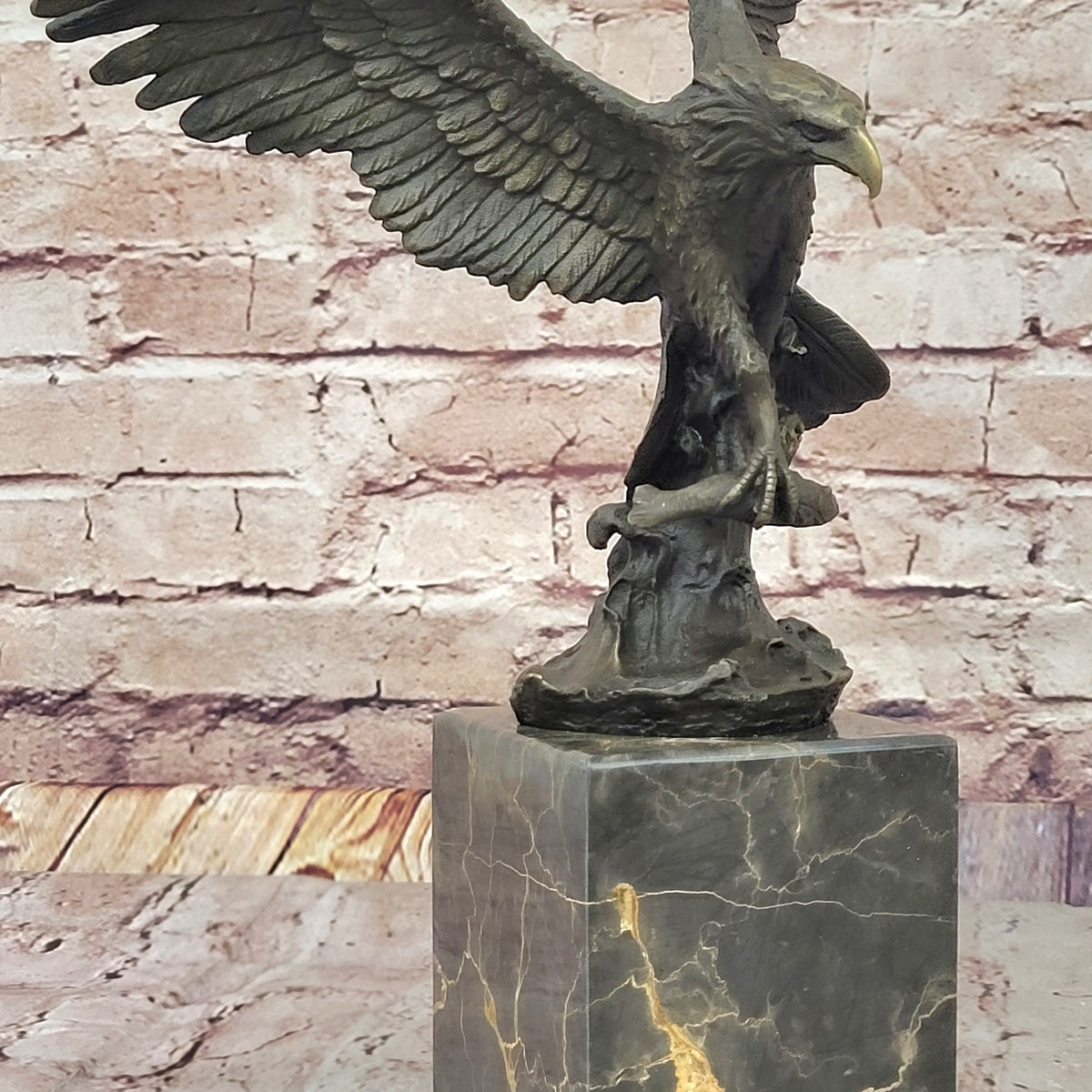 Swooping Eagle Catching Fish Hot Cast Wildlife Bronze Sculpture Statue ...