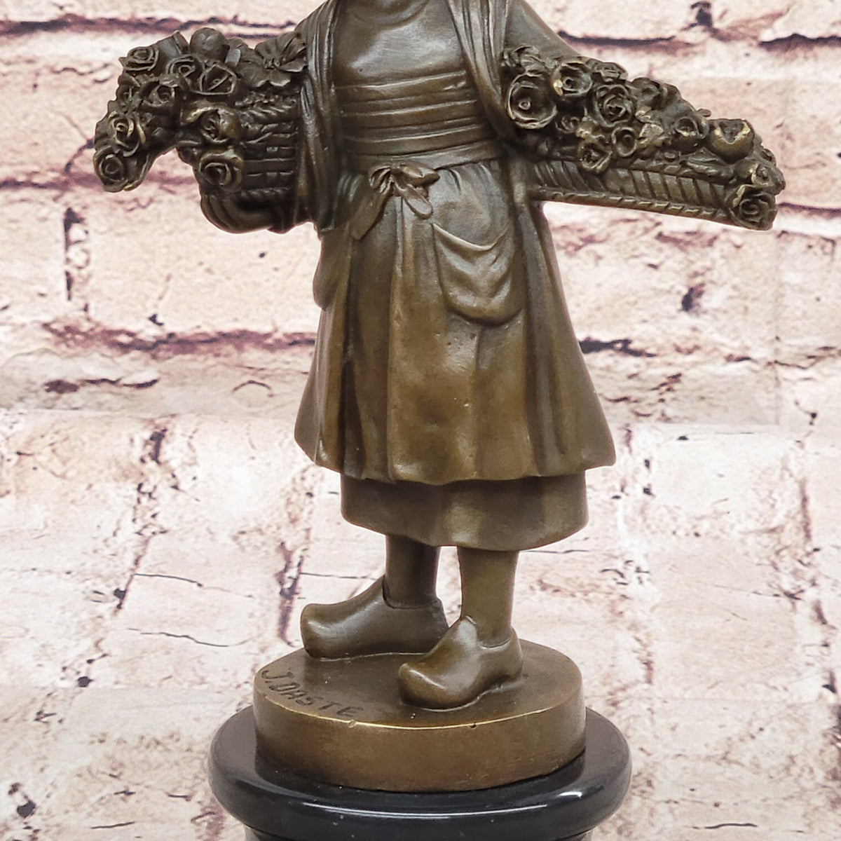 Young Girl Carrying Flower Basket - Bronze Sculpture by Daste – Bronzhaus