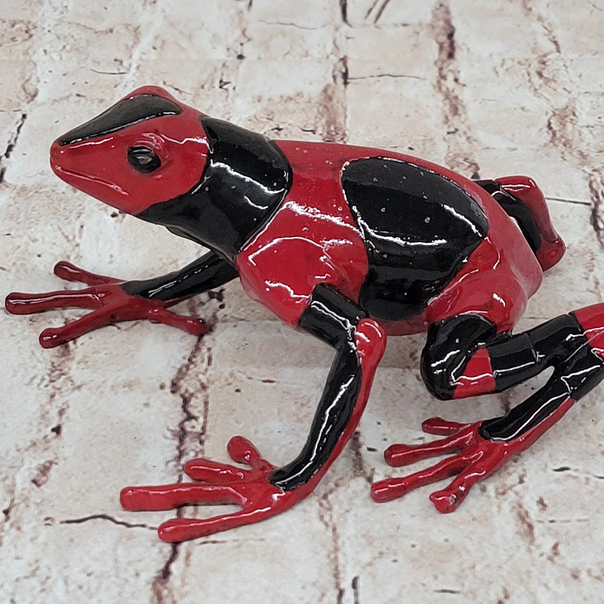 Red & Black Poison Dart Tree Frog Sculpture Figurine Signed Original N ...
