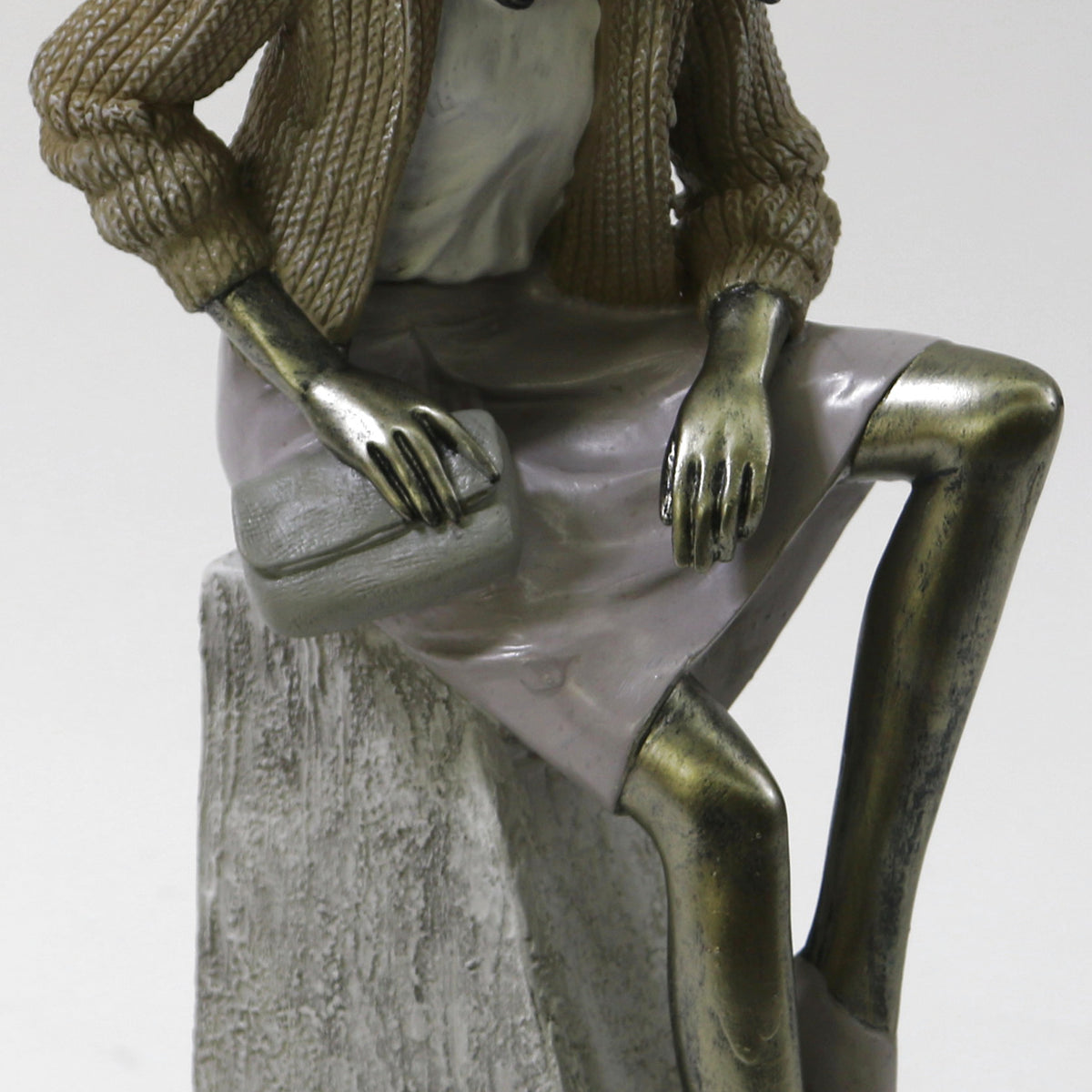 Sitting Fashion Model Holding her Purse Sculpture Statue Figurine Figu ...