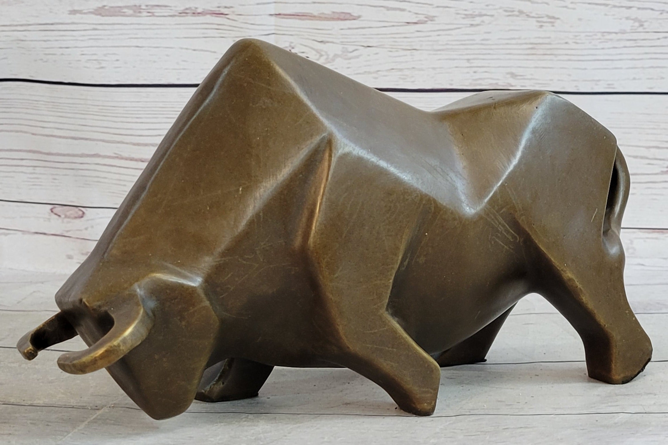 Hot Cast Bronze Sharp Edged Bull Modern Art Figurine Figure Sculpture ...